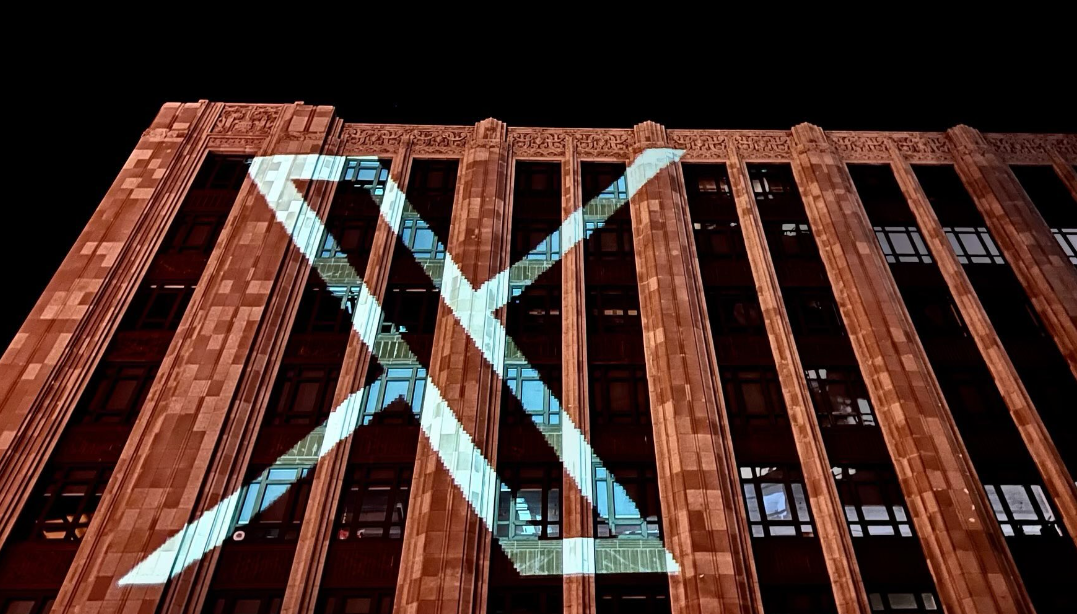 Илон Маск: X е погоден од „масoвен сајбер напад“! – strana.mk